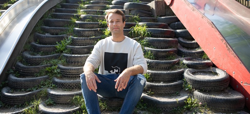 Nik Škrlec in njegova spoznanja v knjigi Pozabi vse, kar veš o spominu